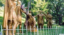 3ª Estación del Vía Crucis: Jesús cae por primera vez - Ser Fraile